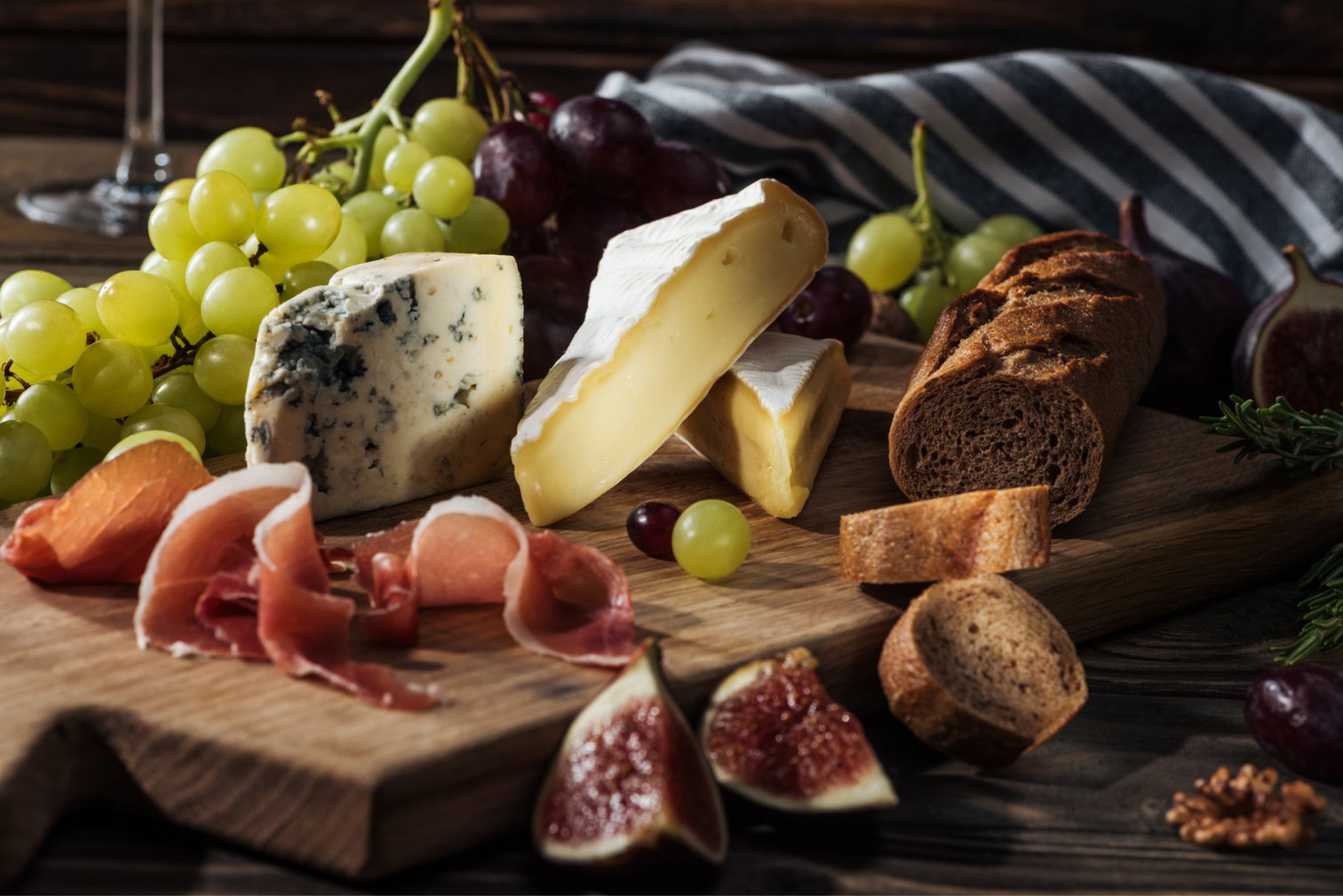 Tagliere, a tasty way to hang out with friends | aperitivo, cheese, ham ...