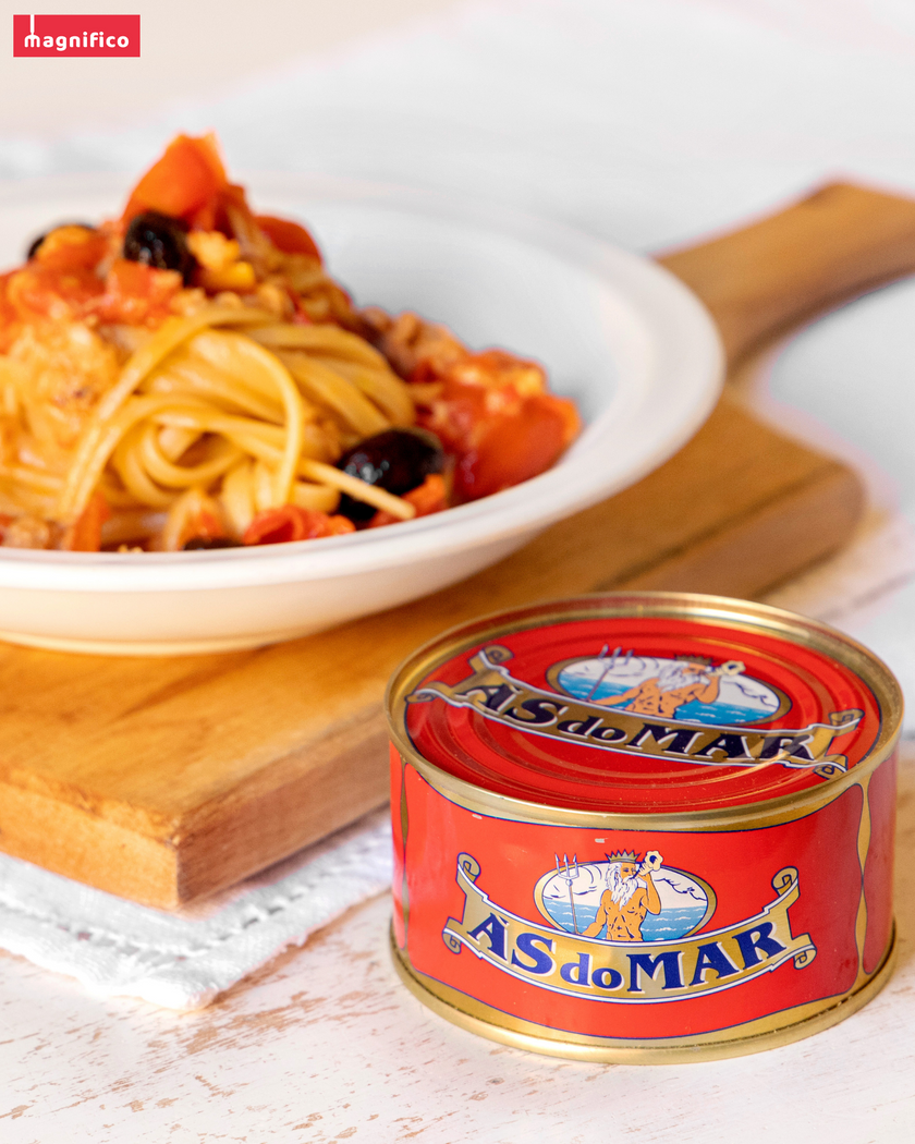 Solid Light Tuna in Olive Oil 7.05 Oz | Magnifico Food